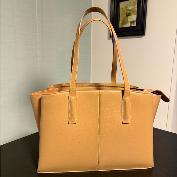 Freja New York | Bags | Freja Paloma Tote In Latte | Poshmark